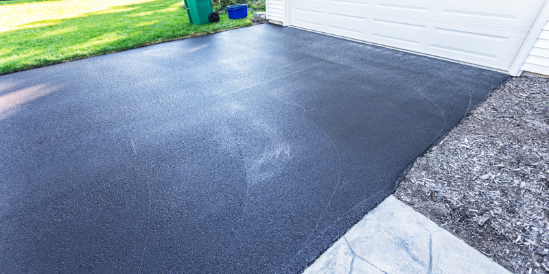 Why Choose an Asphalt Driveway Over Cement? | AAA Top Quality Asphalt